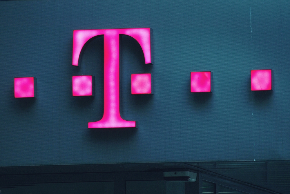 T-Mobile reports Q2 2020 earnings, lands second largest carrier title ...